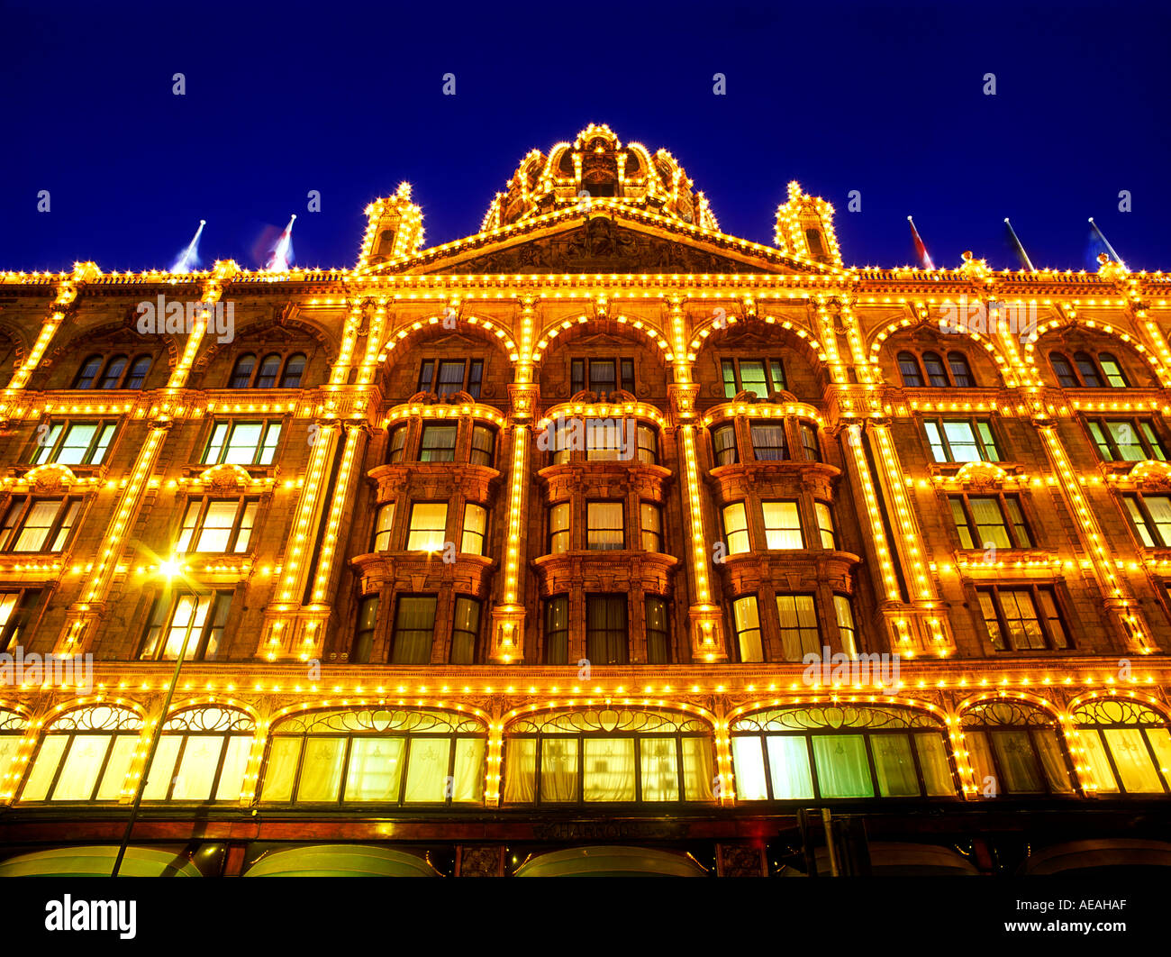 harrods shop london england uk night illuminated Stock Photo - Alamy