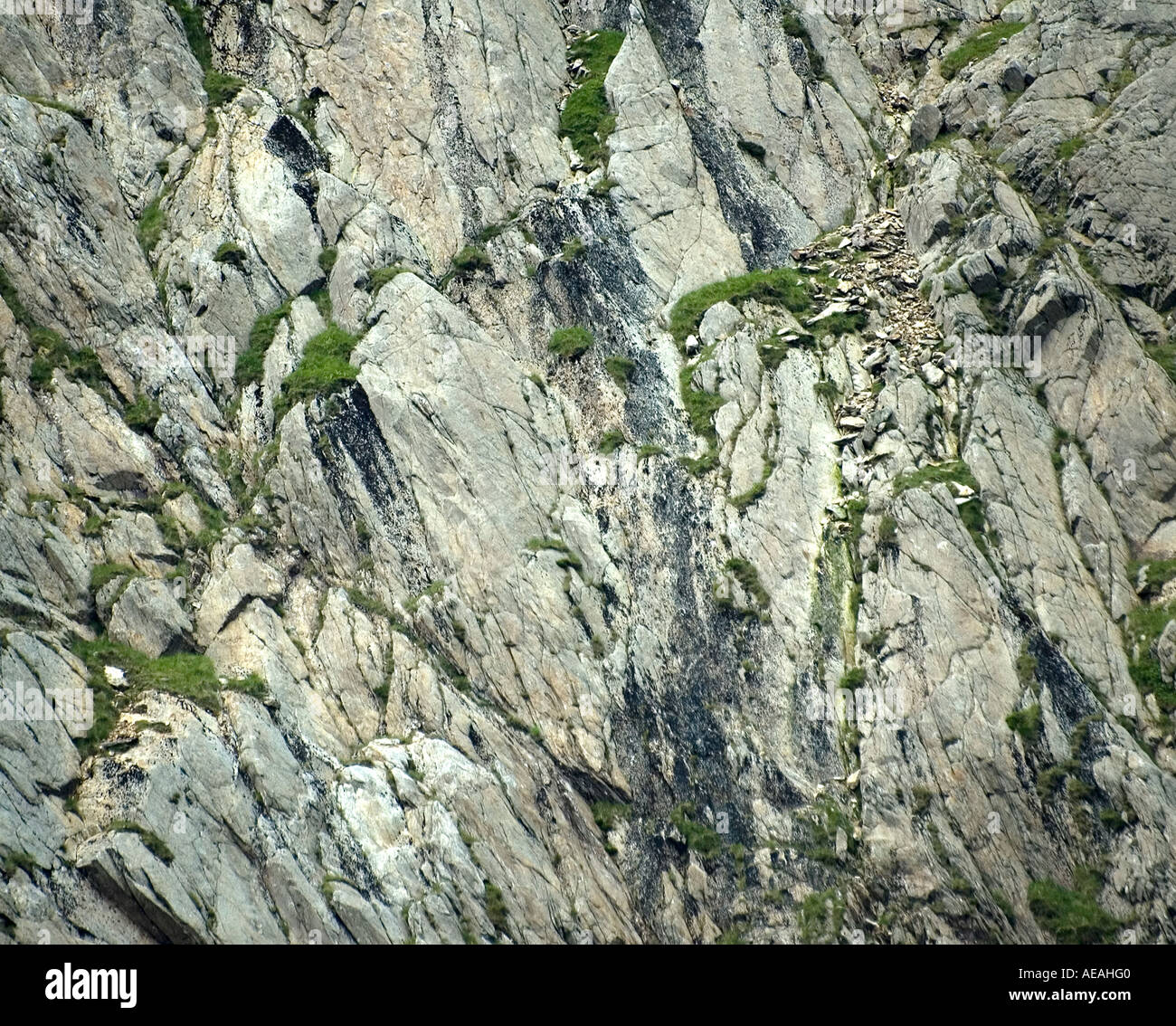 Granite mountain face hi-res stock photography and images - Alamy