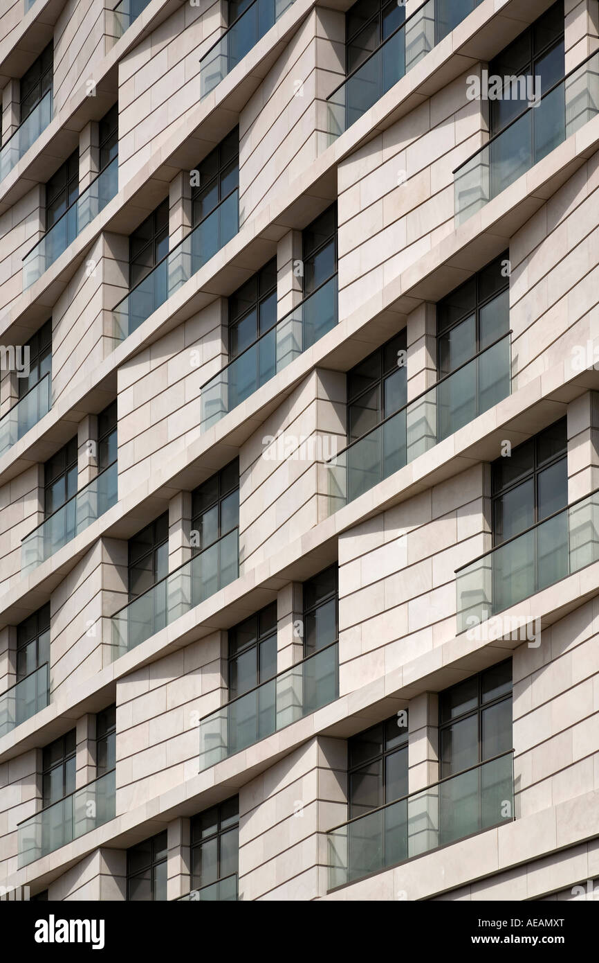 Exterior building cladding hi-res stock photography and images - Alamy