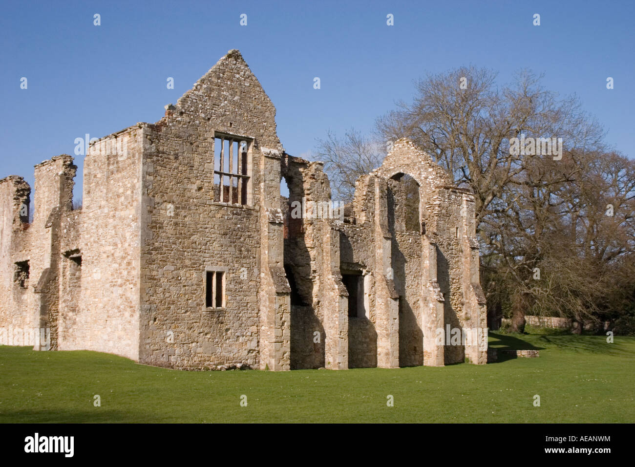 Netley Abbey , Solent , Hampshire , England Stock Photo - Alamy