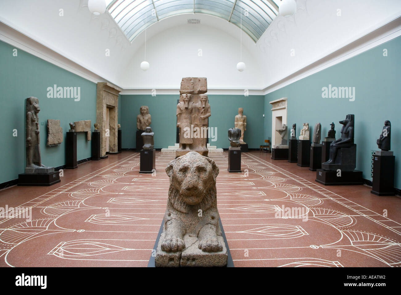 Glyptoteket museum hi-res stock photography and images - Alamy