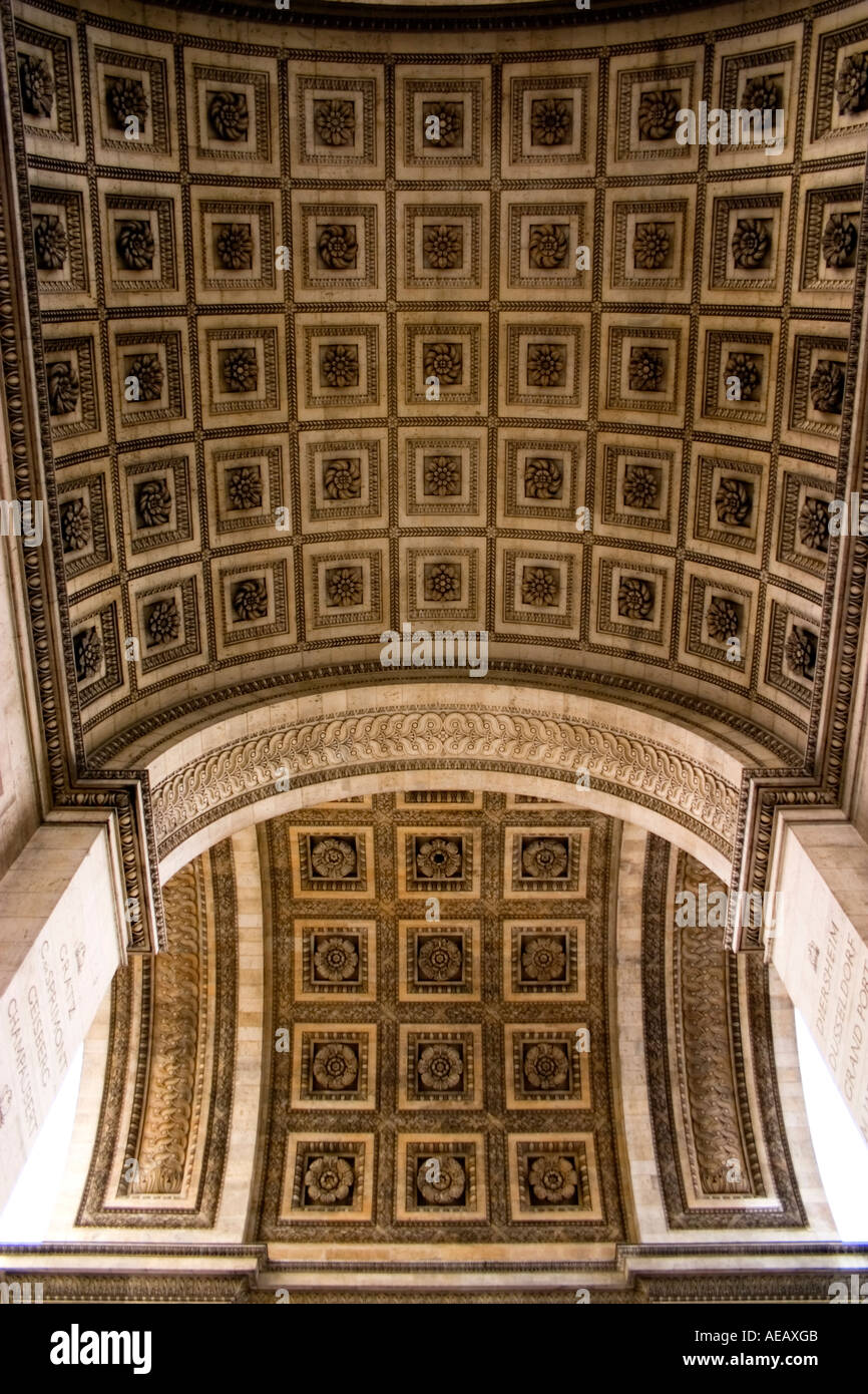 Inside the arc de triomphe hi-res stock photography and images - Alamy
