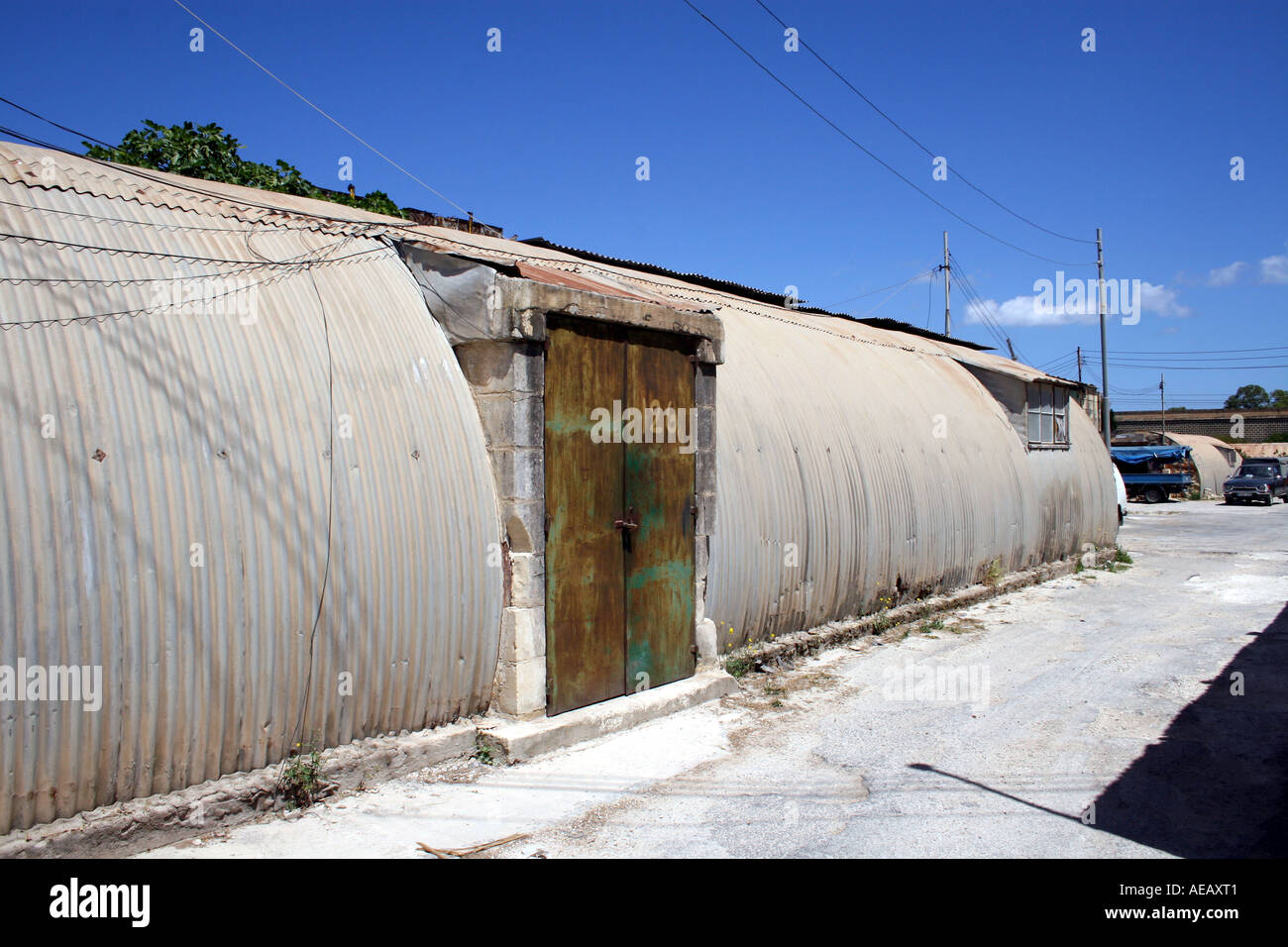 World war 2 airfield hi-res stock photography and images - Alamy