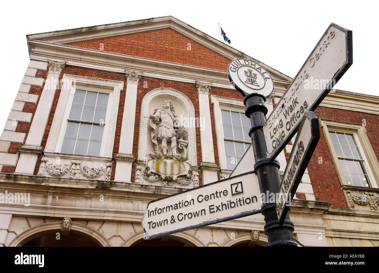 The Guildhall Town Hall Windsor Berkshire Stock Photo - Alamy