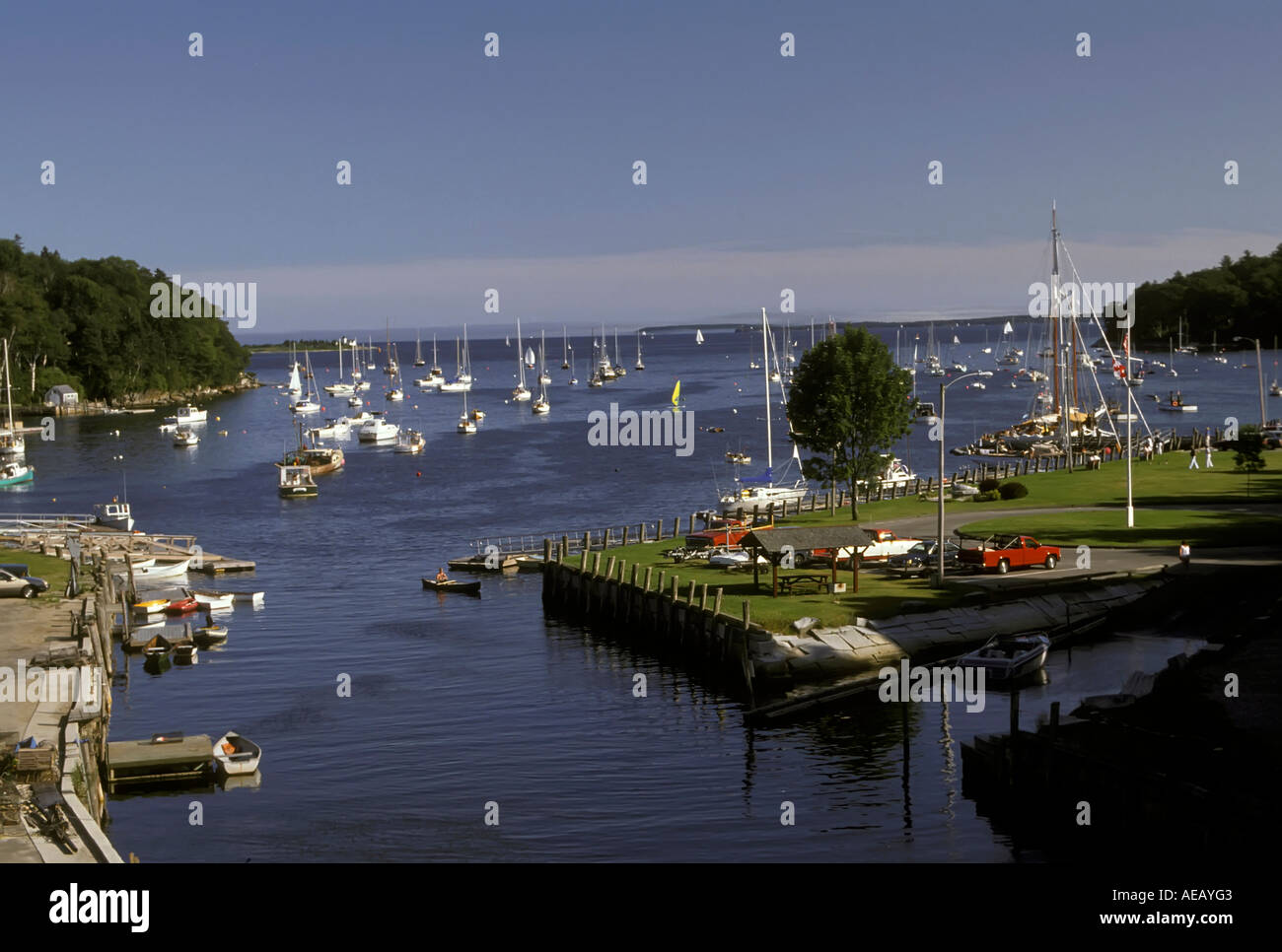 Recreational sailing hi-res stock photography and images - Alamy