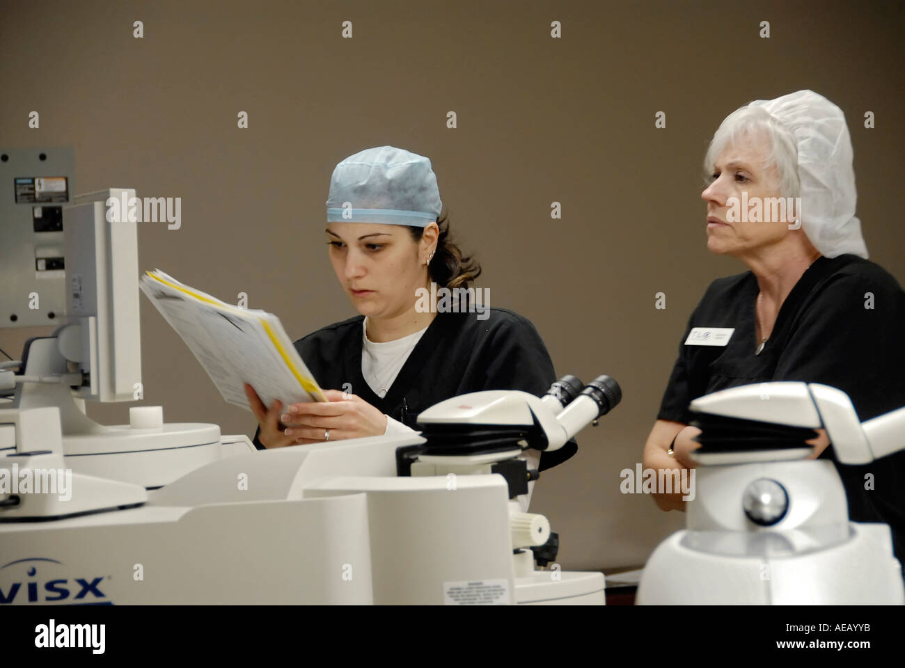 Expert certifié hi-res stock photography and images - Alamy