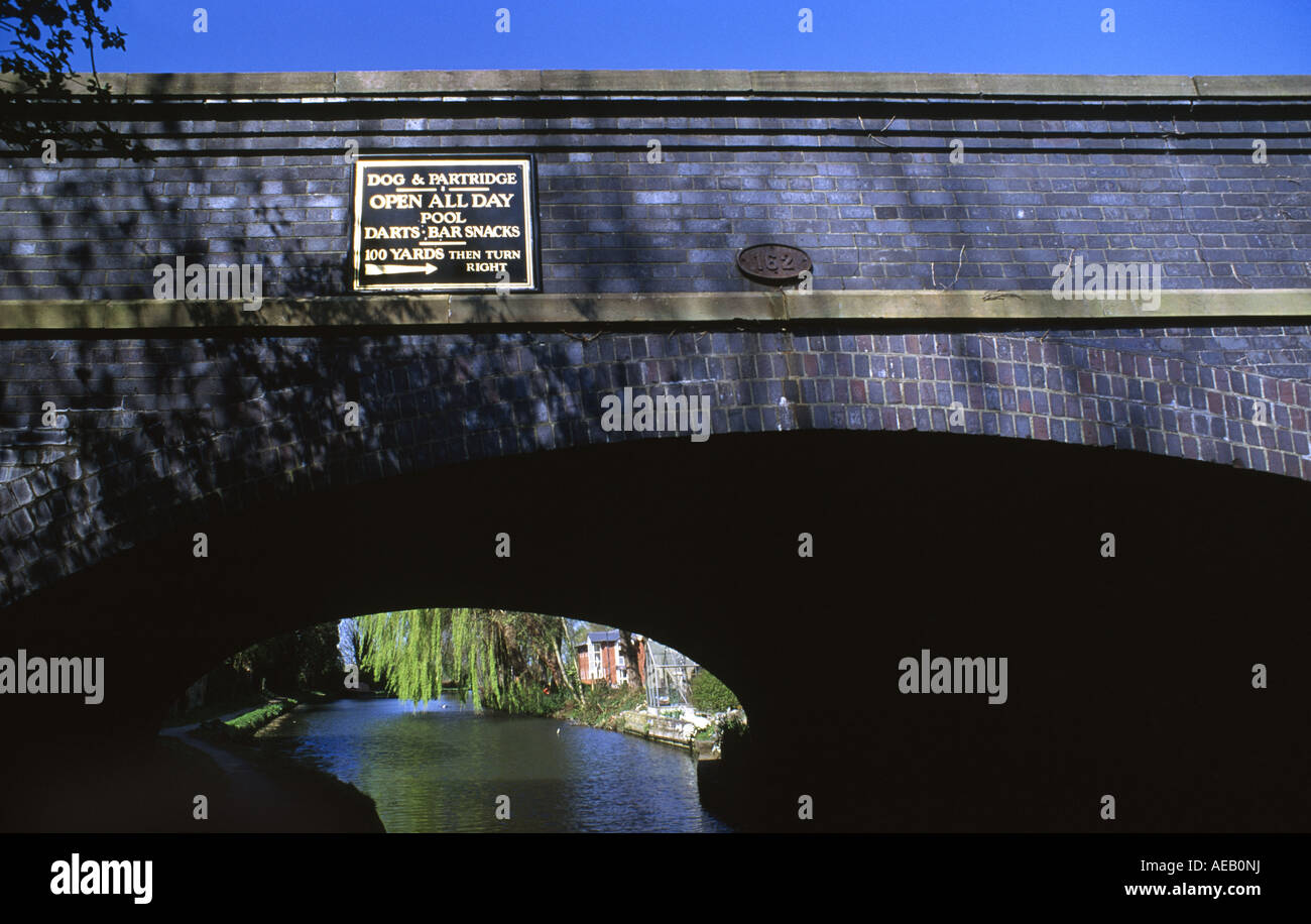 Refreshment invitation. Bridge 162, Grand Union Canal, Hunton Bridge ...