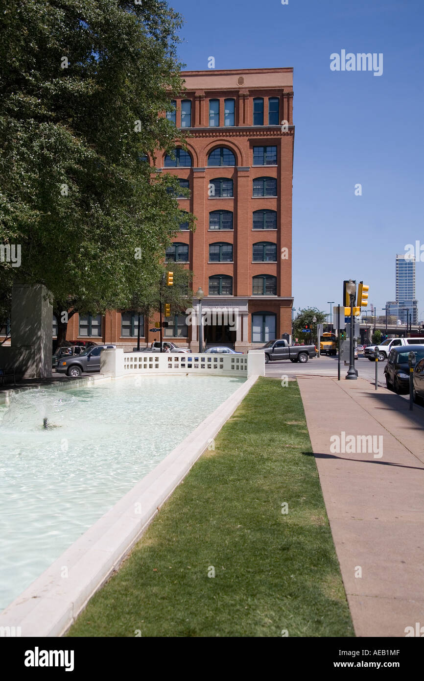 View of Texas book depository and JFK's assassination site, Dallas, USA ...