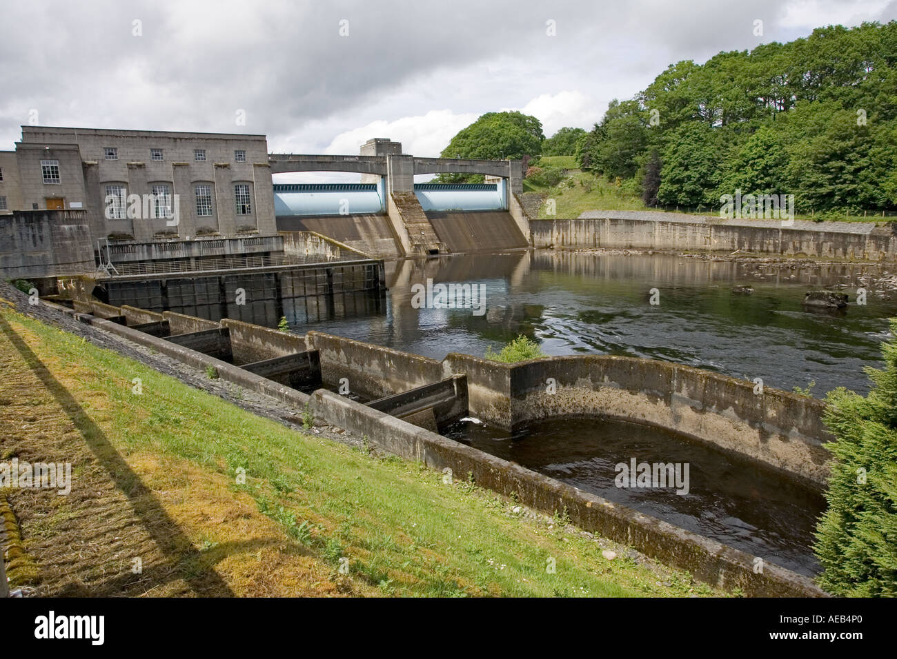 Pitlochry dam power station hi-res stock photography and images - Alamy