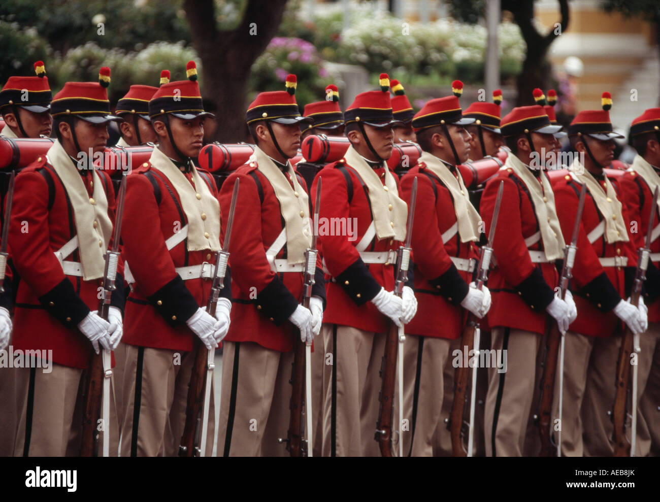 Bolivian guard hi-res stock photography and images - Alamy