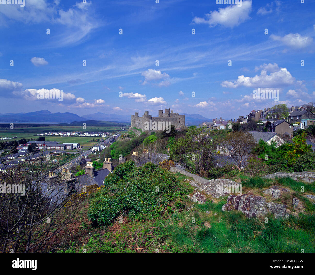 Harlech castle exterior hi-res stock photography and images - Alamy