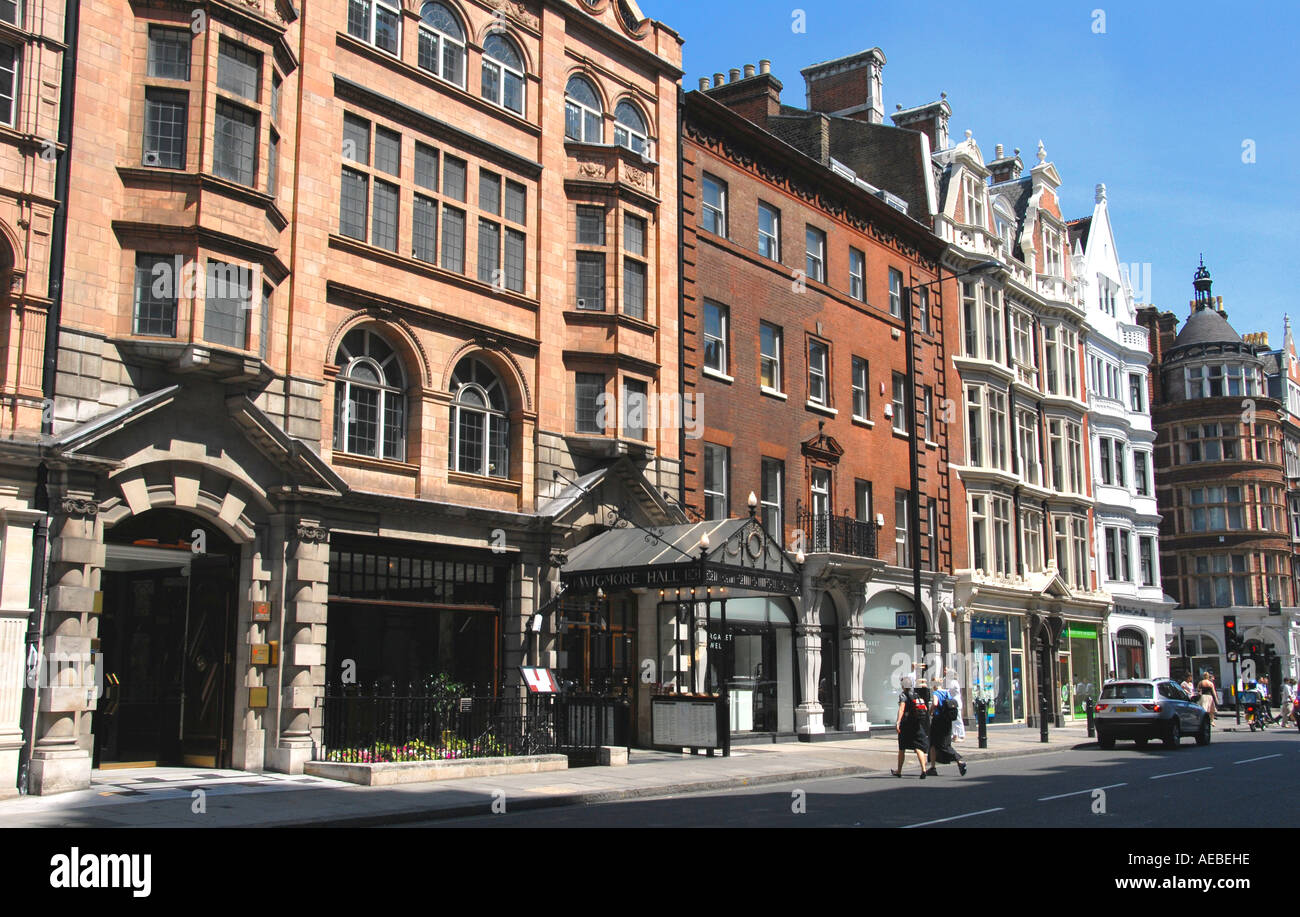 Wigmore hall concert hi-res stock photography and images - Alamy