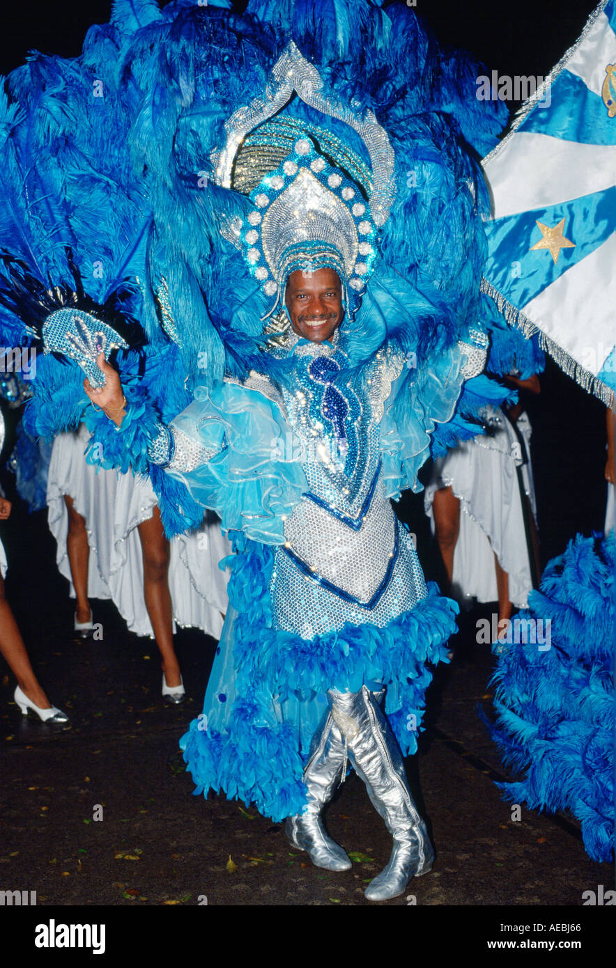 Rio carnival dancers man hi-res stock photography and images - Alamy