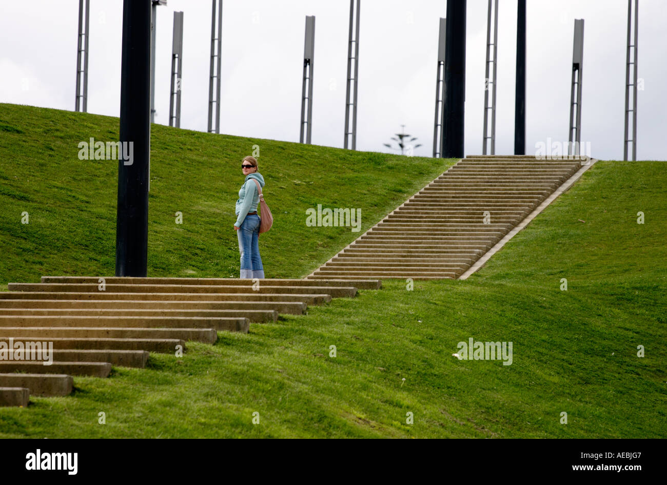 Girl walk along the steps at Birrarung Park, Melbourne Stock Photo - Alamy