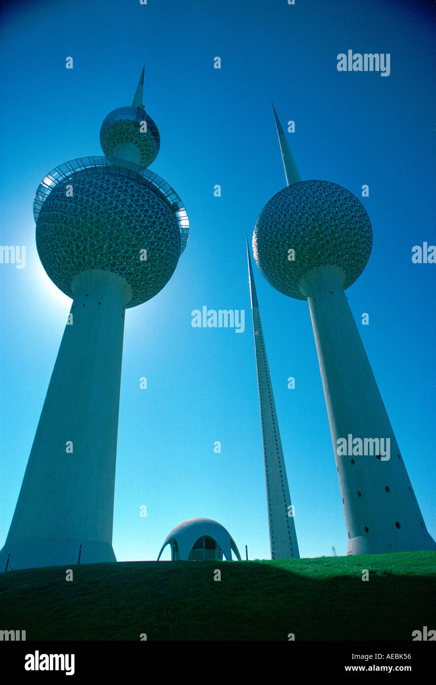 Kuwaiti architecture hi-res stock photography and images - Alamy