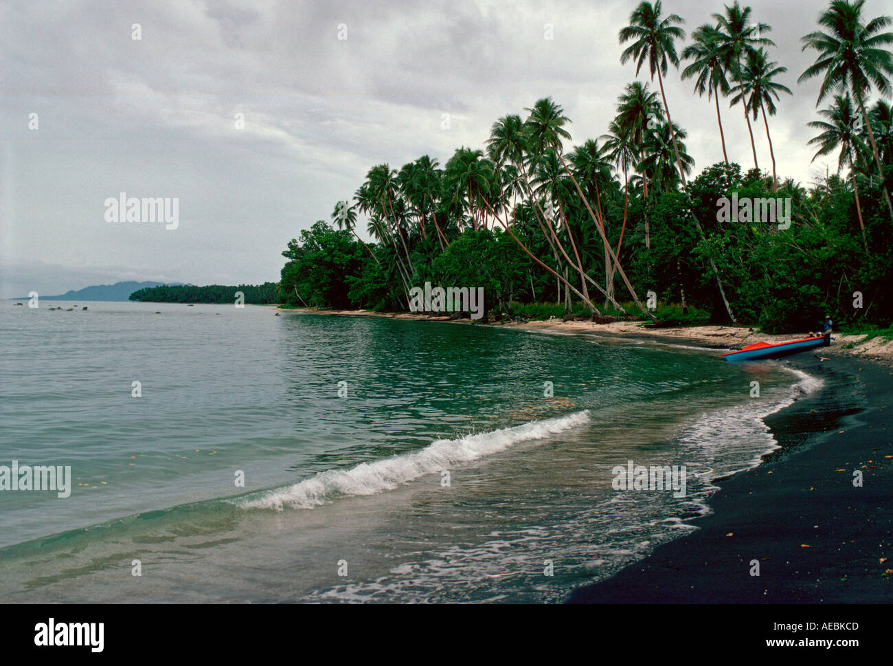 Black Sand Beach Solomon Islands South Pacific Stock Photo - Alamy