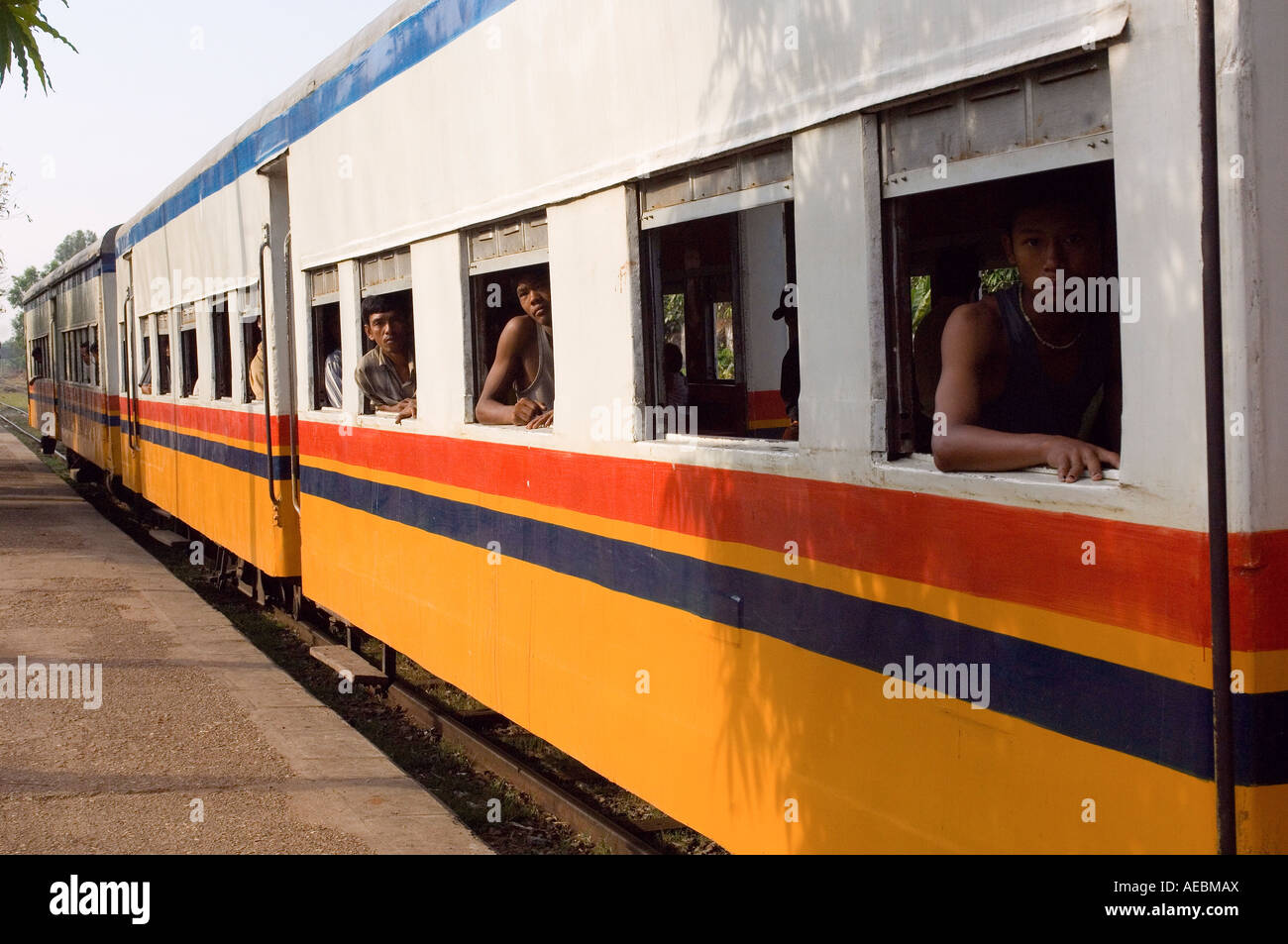 Burmese railway hi-res stock photography and images - Alamy