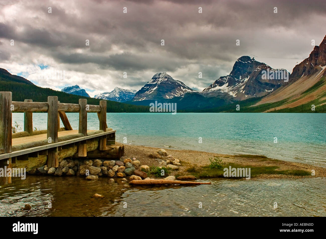 Bow Lake in Banff National Park Stock Photo - Alamy