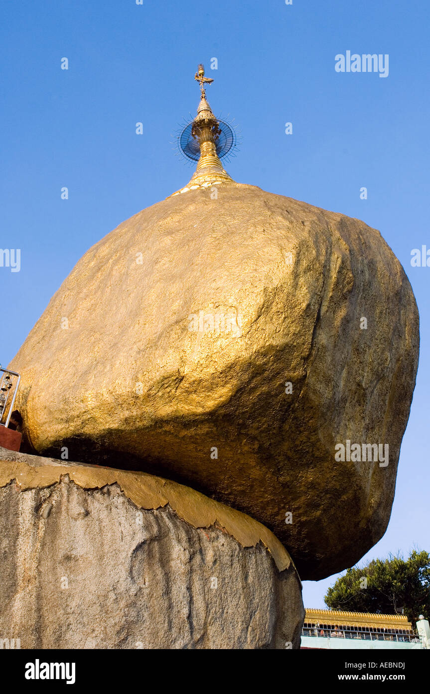 Mt kyaikto hi-res stock photography and images - Alamy