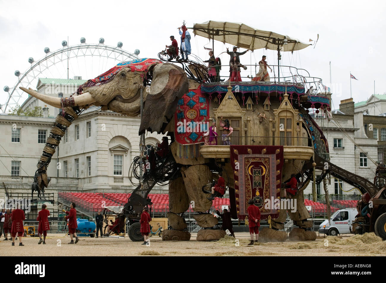 The Sultan's Elephant in London Stock Photo - Alamy