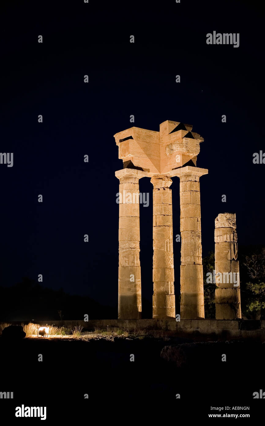 Temple of Apollonas Stock Photo - Alamy