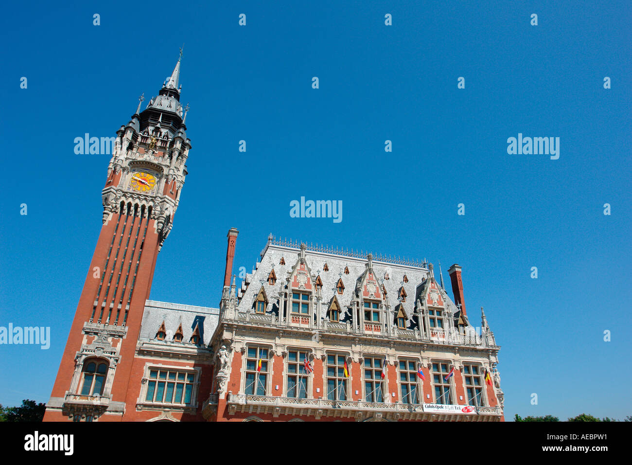 Port de calais building hi-res stock photography and images - Alamy
