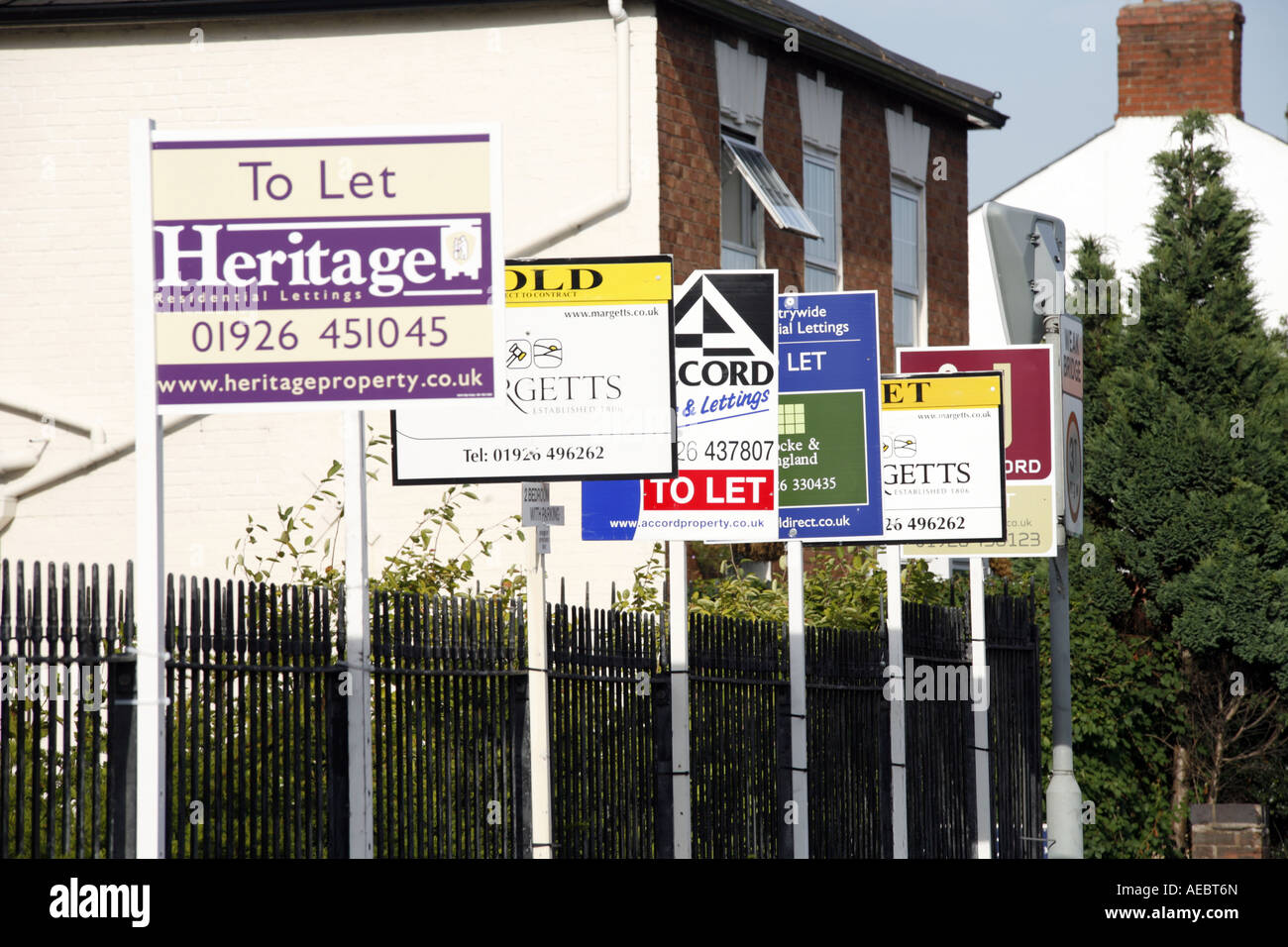 Multiple house signs hi-res stock photography and images - Alamy