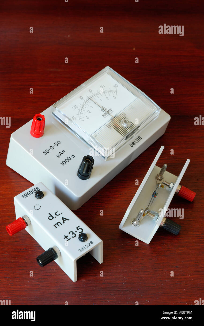Galvanometer hi-res stock photography and images - Alamy