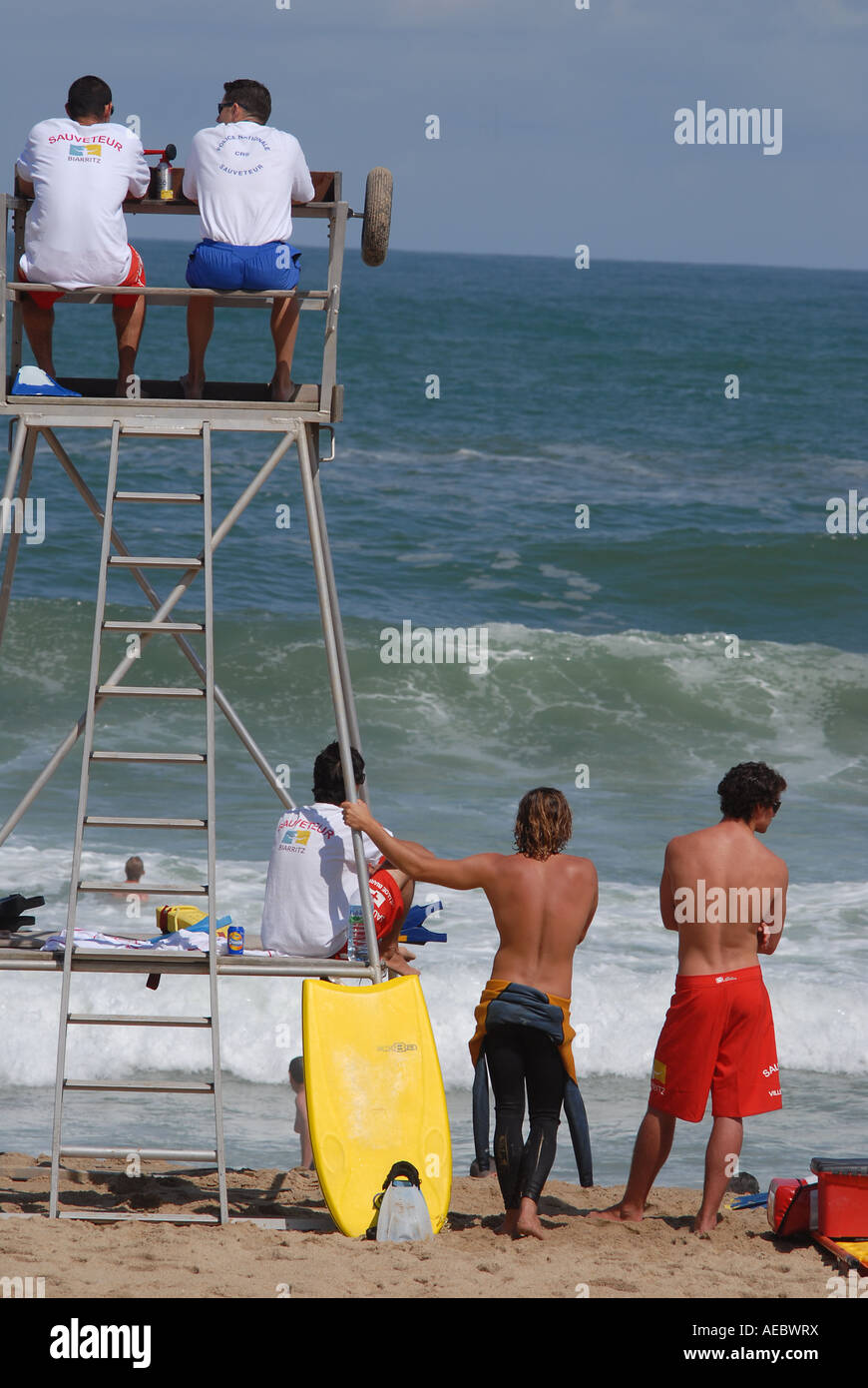 Biarritz beach hot hi-res stock photography and images - Alamy