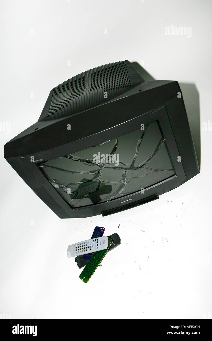 Broken remote controls hi-res stock photography and images - Alamy