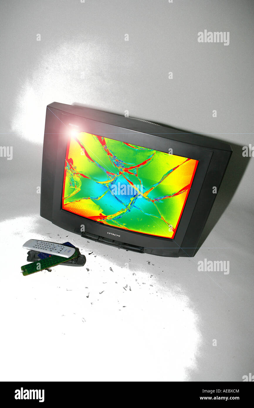 Broken remote controls hi-res stock photography and images - Alamy