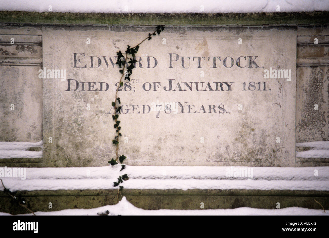 Snow covered grave in St Nicholas Church Arundel Sussex England Stock ...
