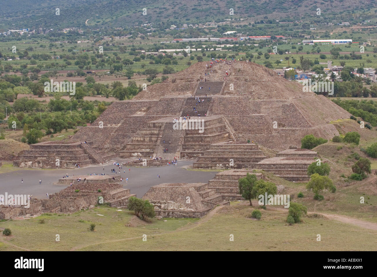 The Moon Pyramid (Mexico City - Mexico). Pyramide de la Lune Stock ...