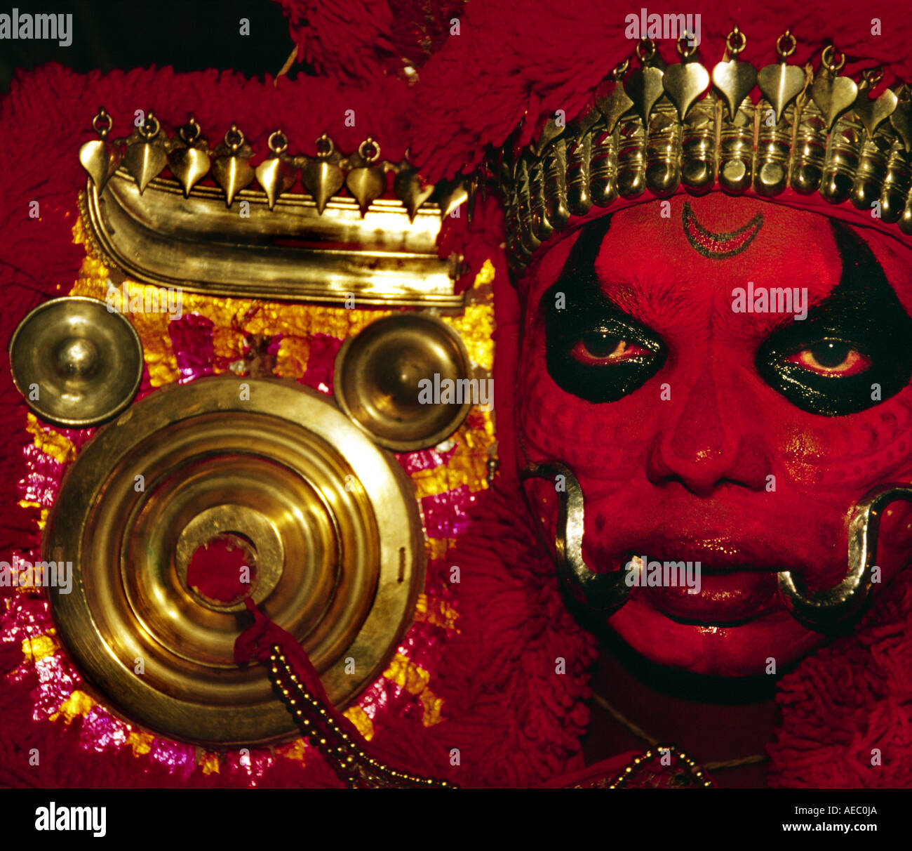 Theyyam Traditional Dance Form Kerala High Resolution Stock Photography ...