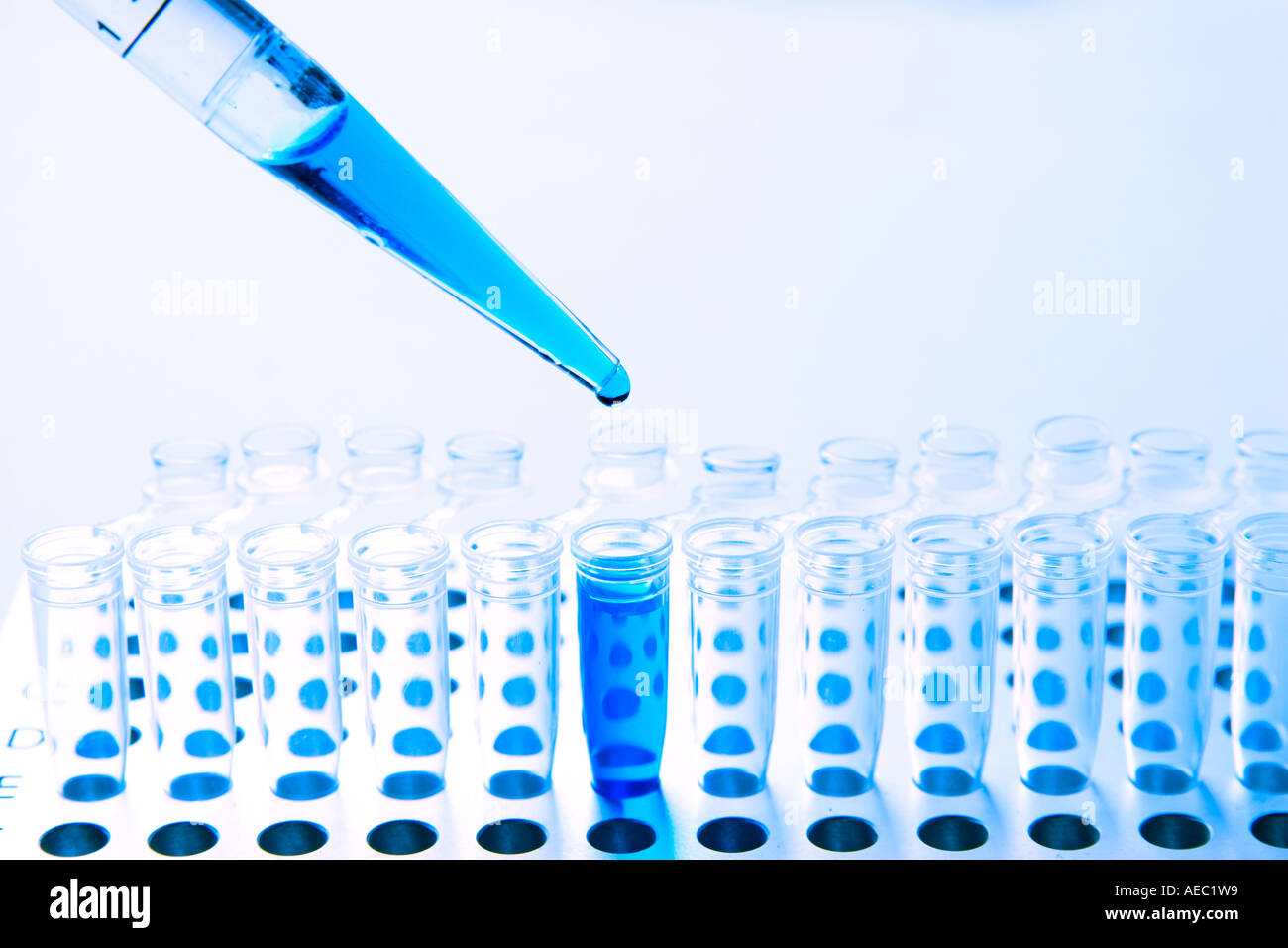 Drip flasks hi-res stock photography and images - Alamy