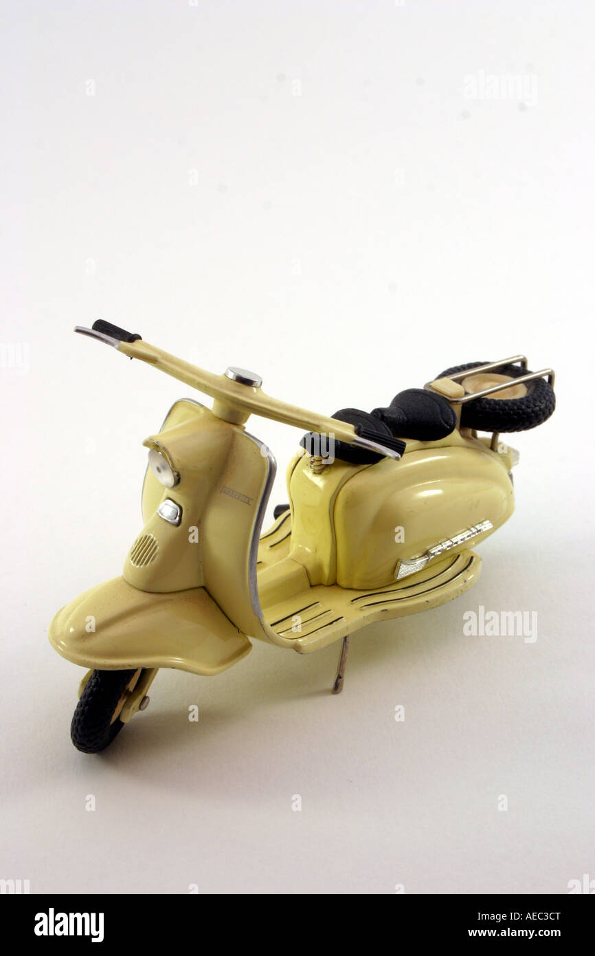Lambretta scooter moped hi-res stock photography and images - Alamy