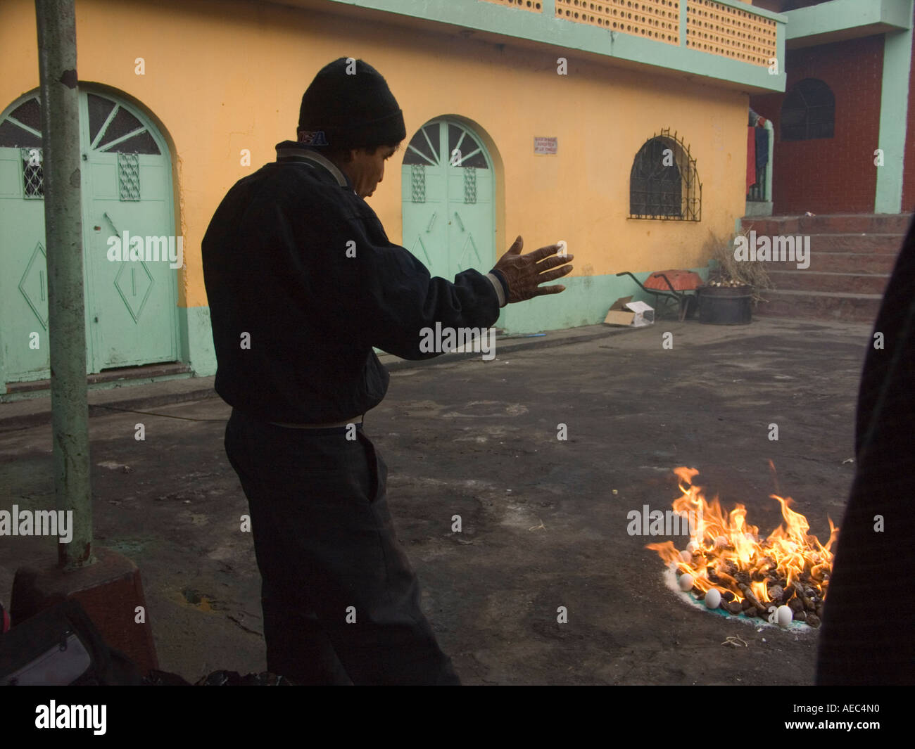 Followers of Maximon, a deity derived from Maya and Catholic faiths ...