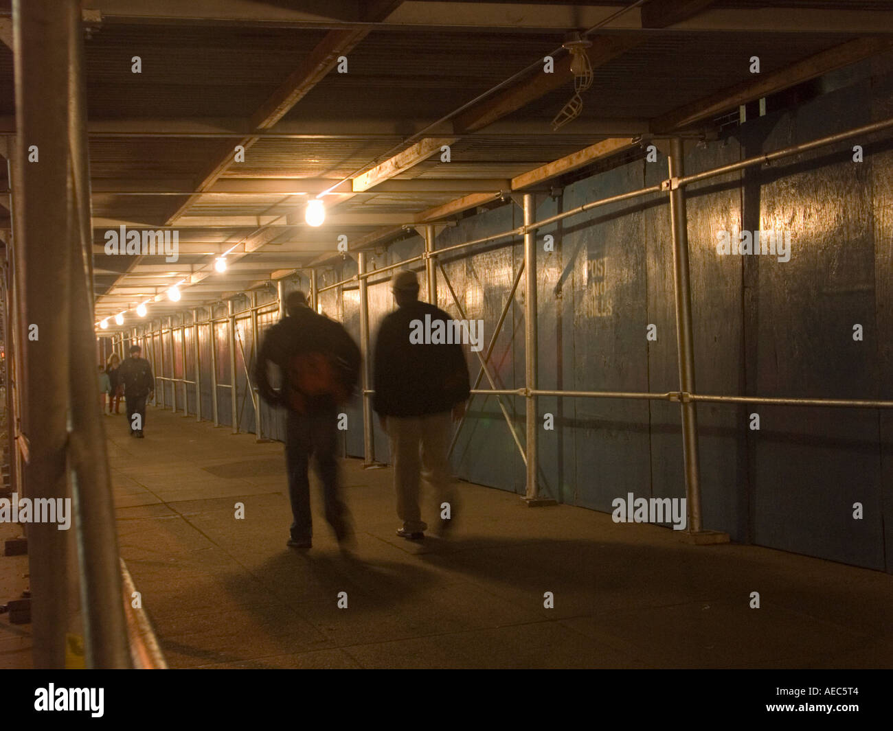 Walking under scaffolding hi-res stock photography and images - Alamy