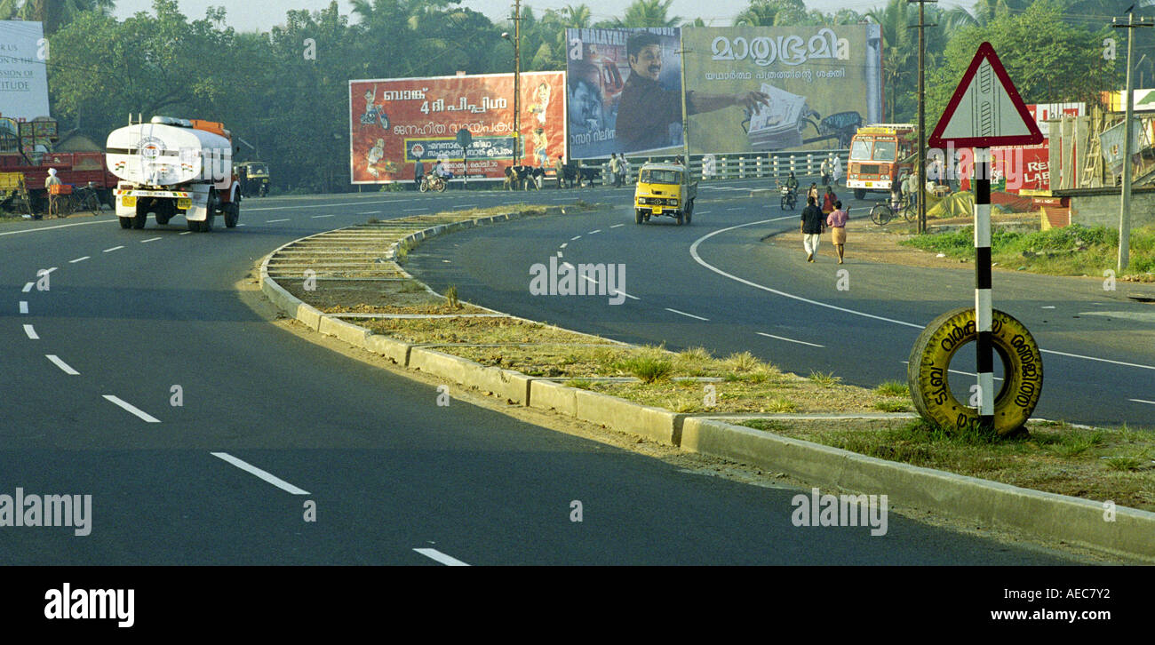 A view of Cochin city and highway, Kerala, India Stock Photo - Alamy