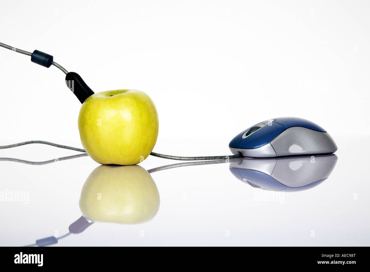 Apple usb mouse Stock Photo - Alamy