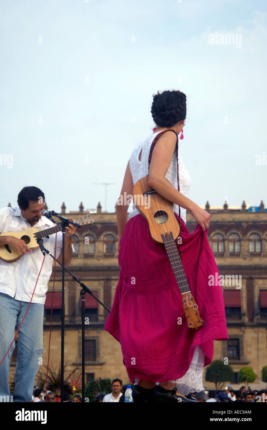 A group entertain the crowds at a Oaxaca Human Rights demonstration in ...