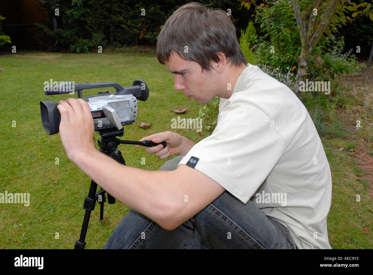 Media studies and video hi-res stock photography and images - Alamy