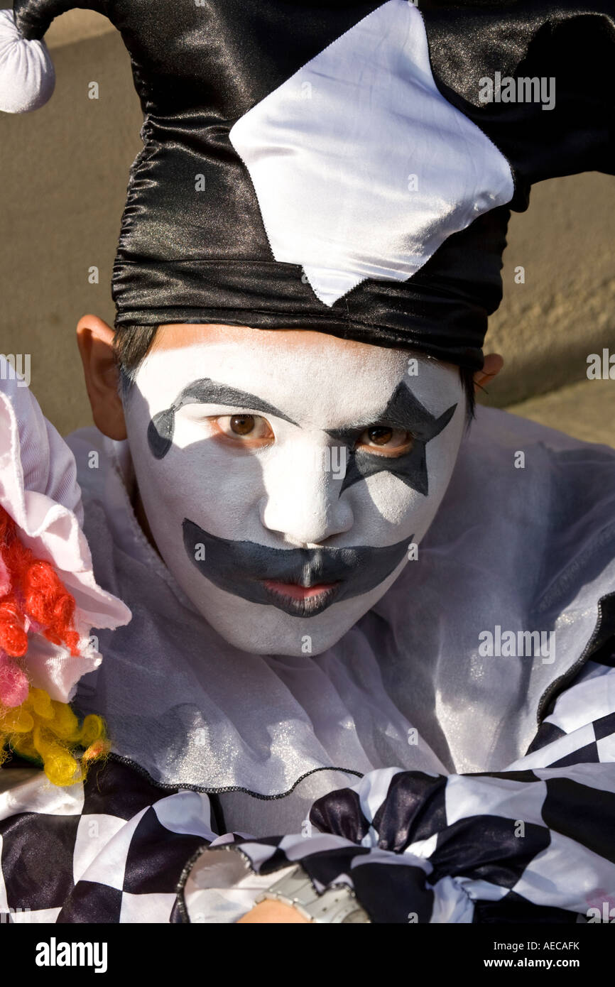 Jester clown entertainer hi-res stock photography and images - Alamy