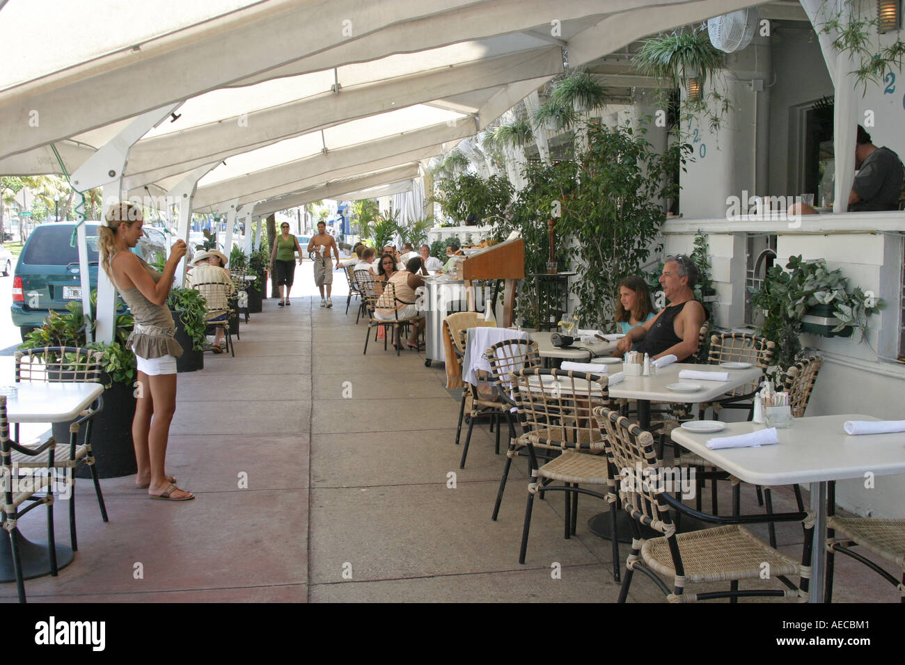 sidewalk patio scene Stock Photo - Alamy