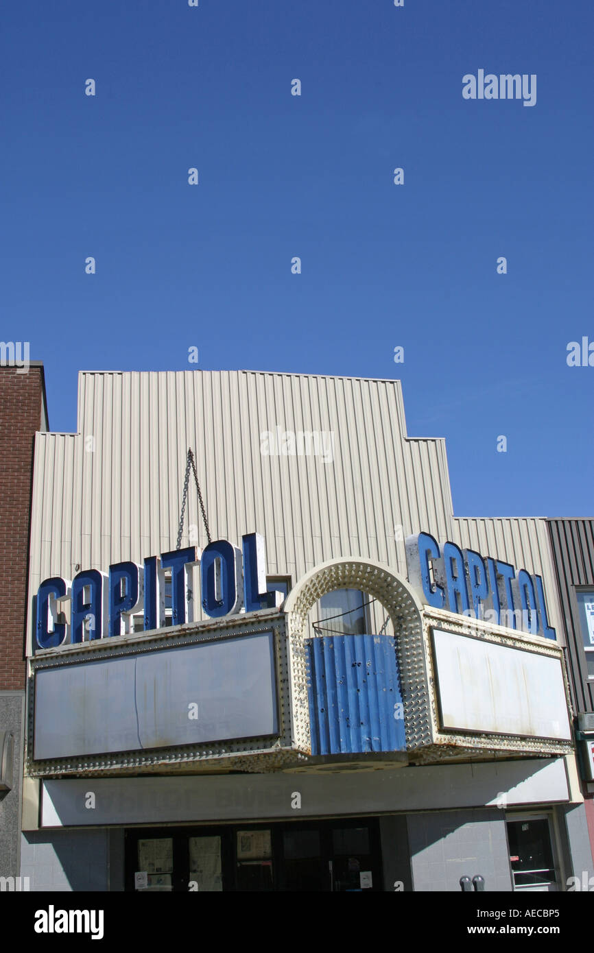 Theatre marquee hi-res stock photography and images - Alamy