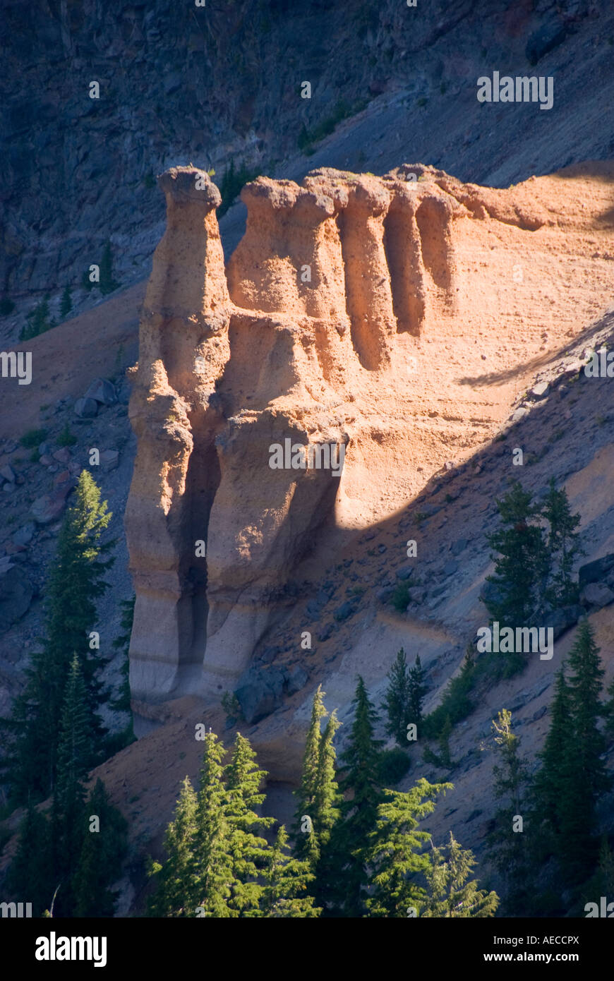 Elk255 SP11 Oregon Crater Lake NM Pumice Castle Stock Photo - Alamy