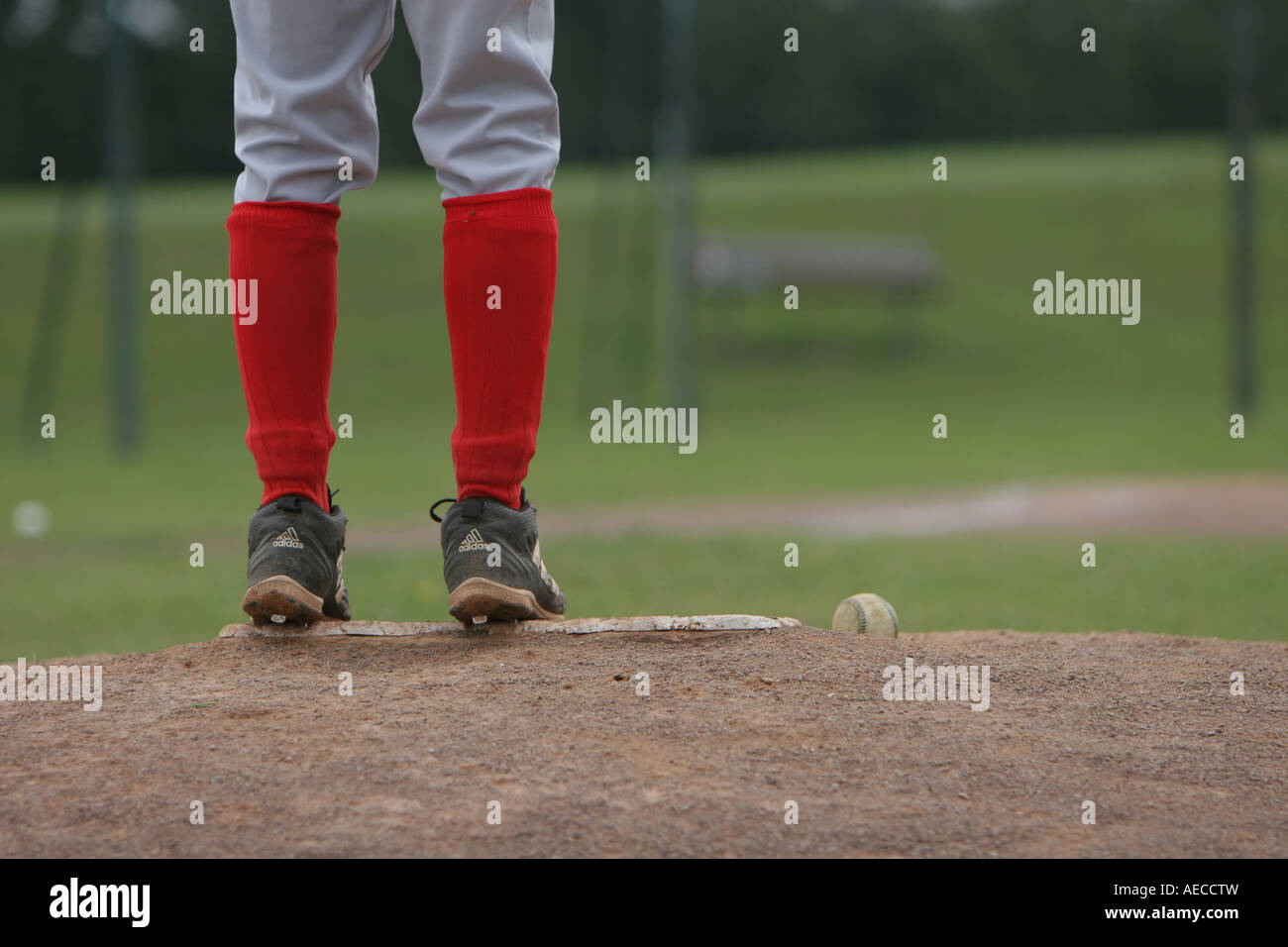 Pitcher mount hi-res stock photography and images - Alamy