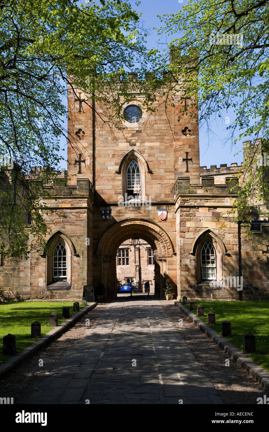 Durham castle gatehouse hi-res stock photography and images - Alamy