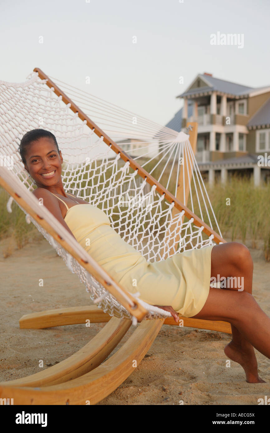 Hammock in front of house hi-res stock photography and images - Alamy