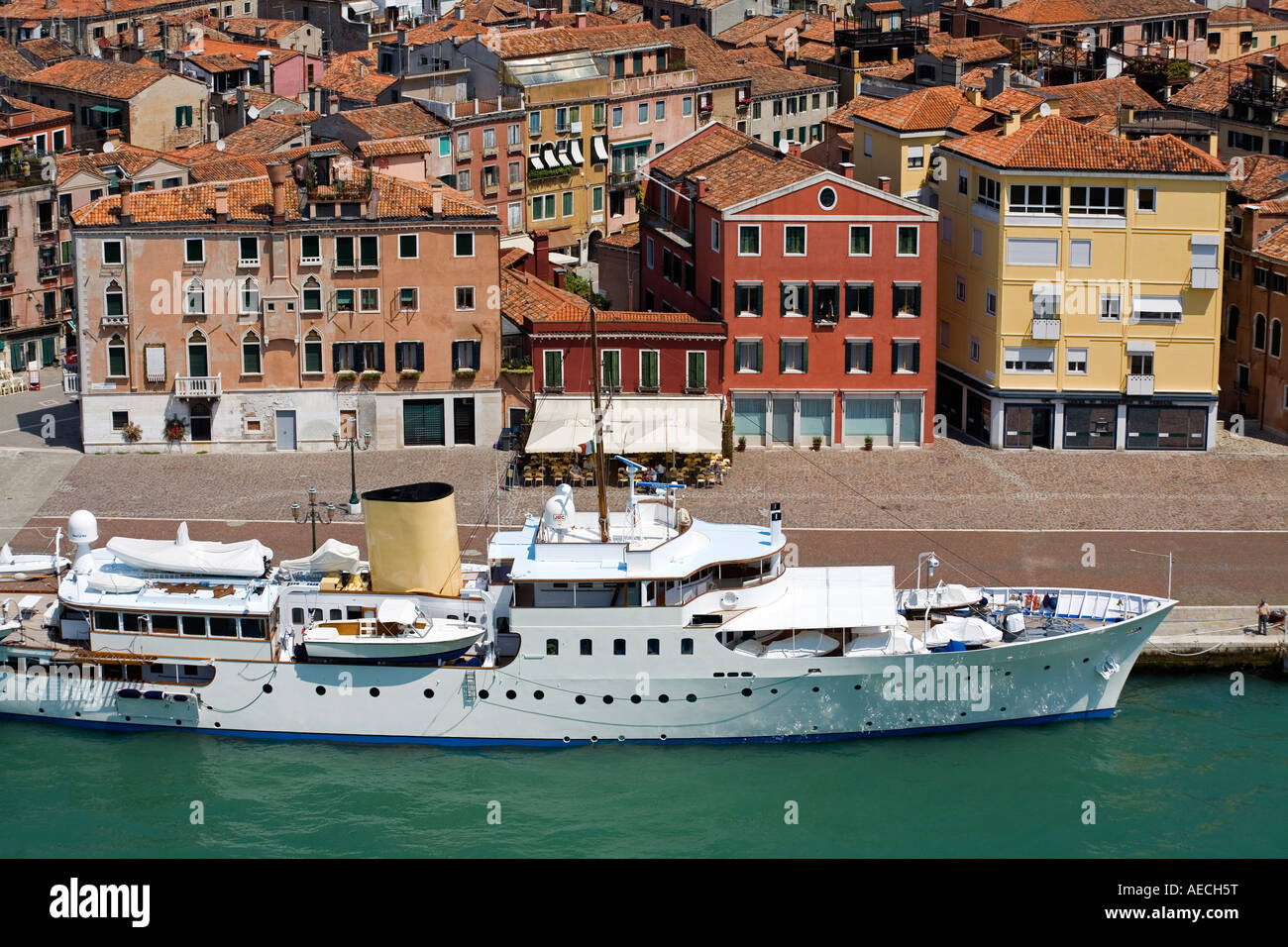 Boat docked at Riva degli Schiavoni San Marco Canal Castello District ...